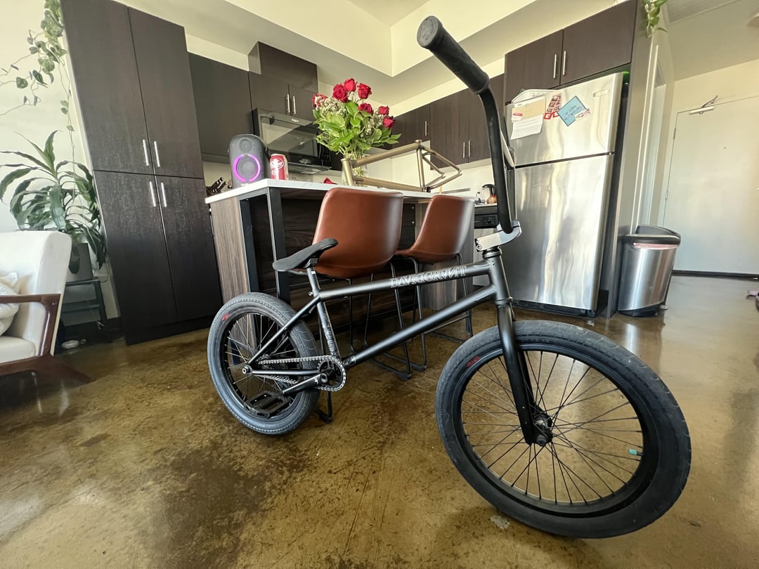 Since everyone is doing it, rate my bike 😂 last photo is the “finished ...